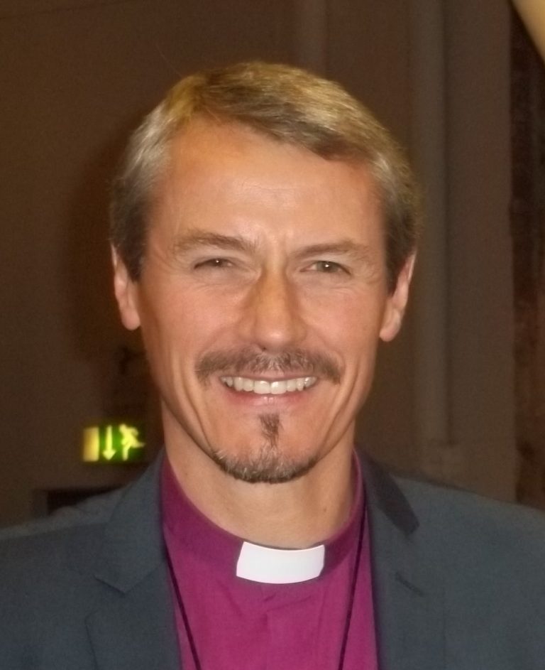 Rt Revd Adrian Newman Bishop of Stepney – The National Deaneries Network